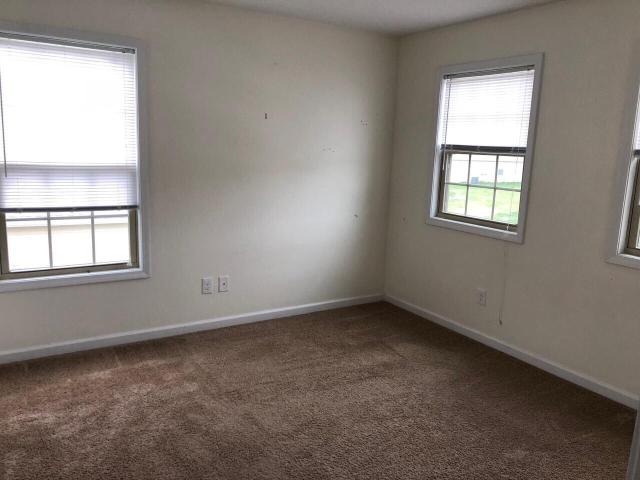 337 Oxford Circle