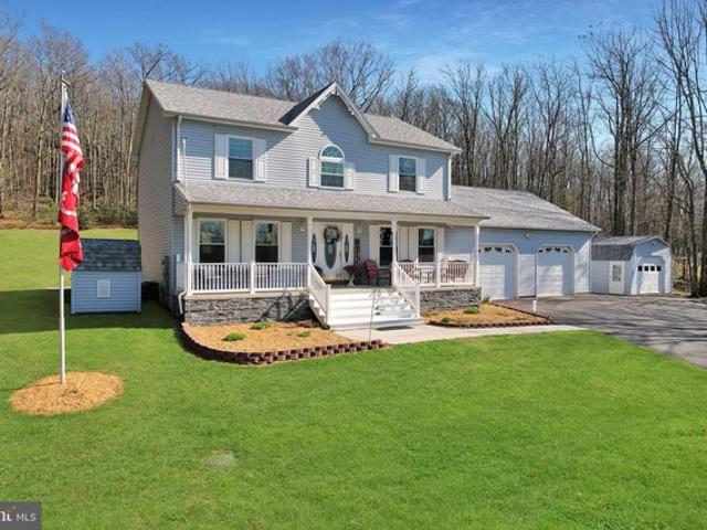 337 Laurel Wood Dr, Lonaconing, MD 21539