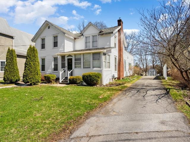 337 Macarthur Parkway