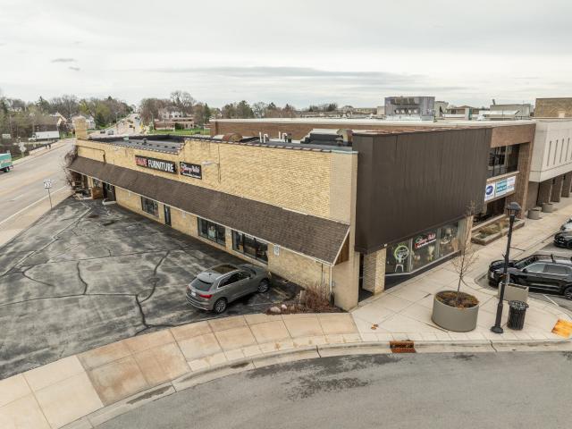 337 N Main St