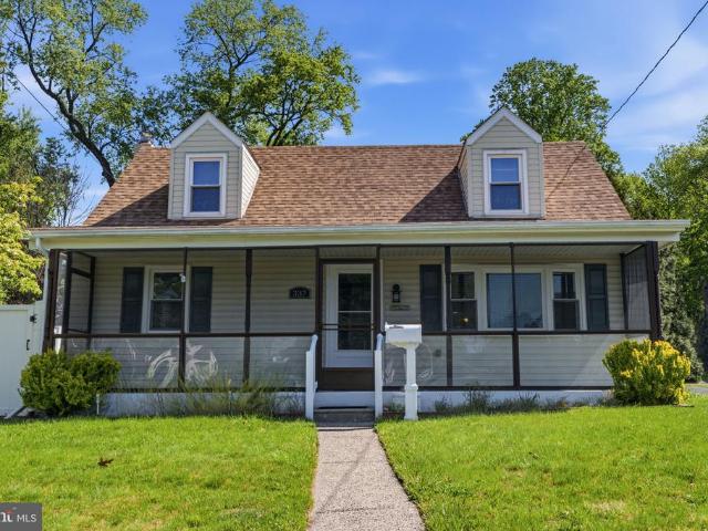 337 Surrey Lane