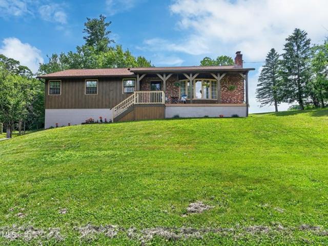 337 Quackenbush Rd, Schenectady, NY 12306