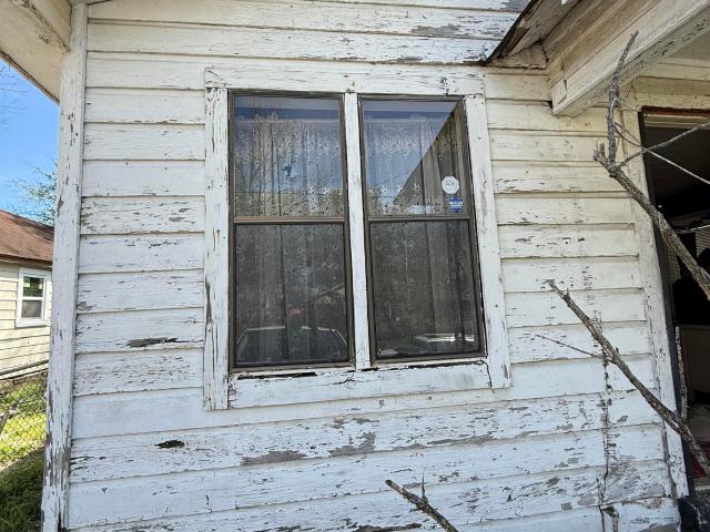337 W Person Ave, Memphis, TN 38109 | MLS #10217 | Compass