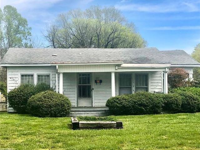 337 Wilkesboro St, Mocksville, NC 27028