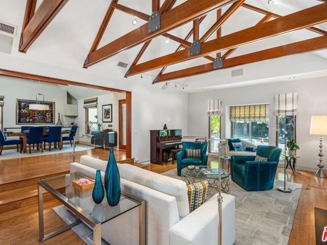 337 Veteran Ave, Los Angeles, CA 90024