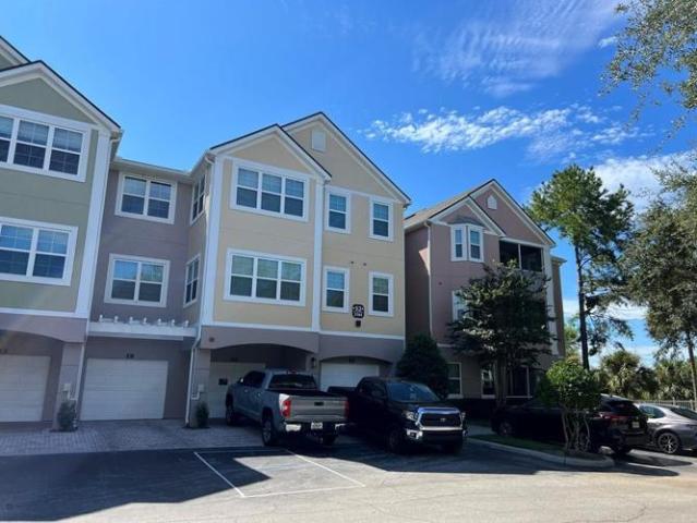 3384 Corona Village Way #206, Orlando, FL 32835