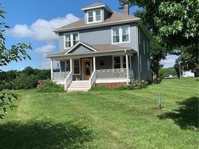 33859 th St, Leavenworth, KS 66048