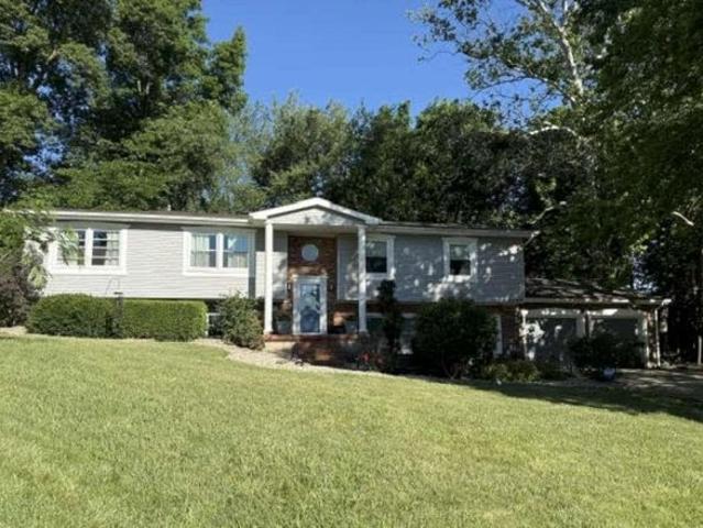 3385 NW C St, Richmond, IN 47374