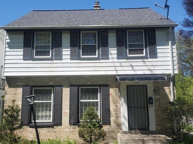 3385 N 37th St, Milwaukee, WI 53216