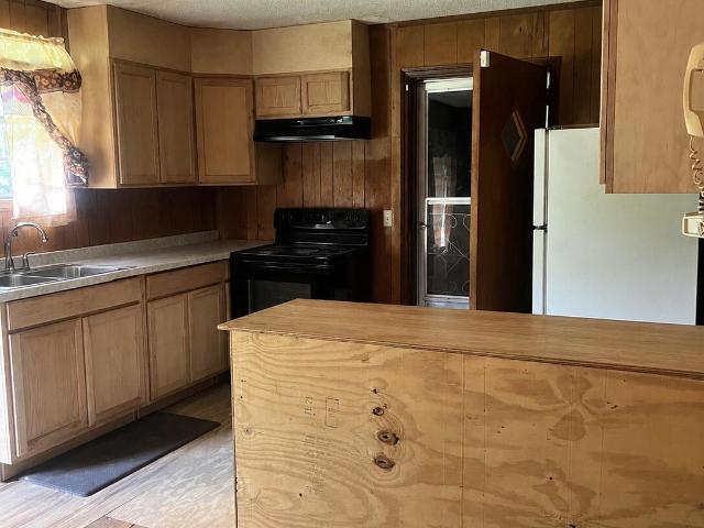 3385 Saint Peters Road