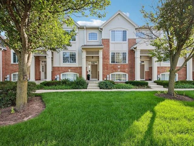 3386 Sanctuary Dr, Elgin, IL 60124