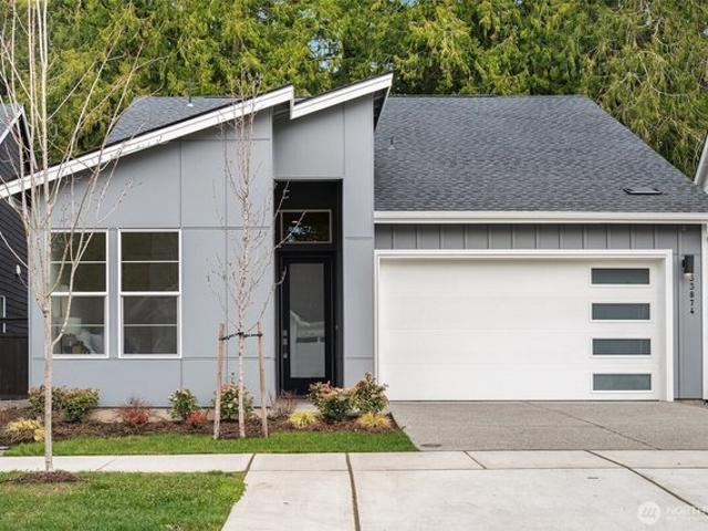 33874 Calla Lily Pl SE Unit 216, Black Diamond, WA 98010