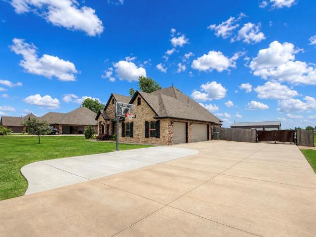 3388 NW 22nd Place