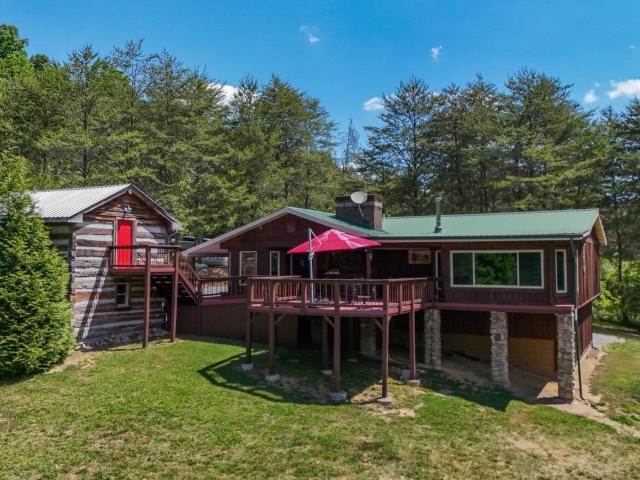 3388 Flower Gap Road