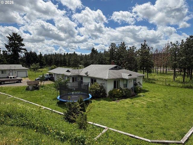 33802 Market Rd, Creswell, OR 97426