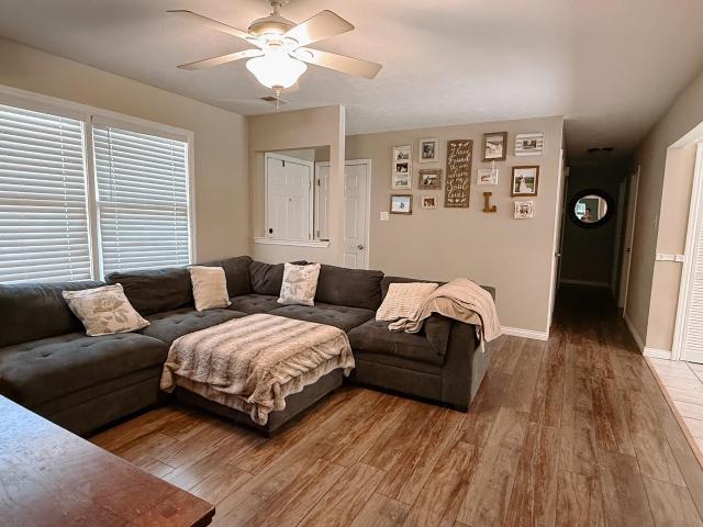 3380 Colonnade Drive