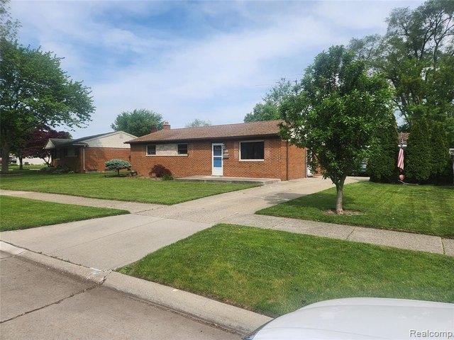 33810 Vista Way, Fraser, MI 48026