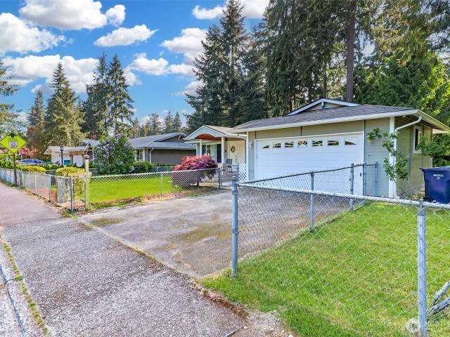 3381 th Avenue SW