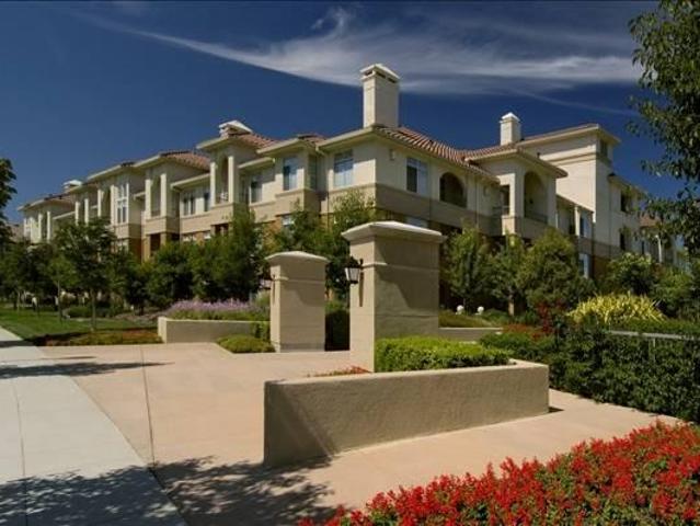 $3381 / 2br 1177ft² Come live here!