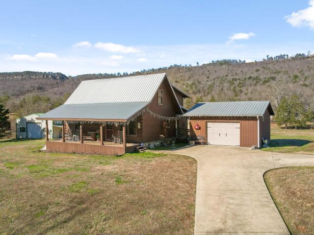 3382 Back Valley Road