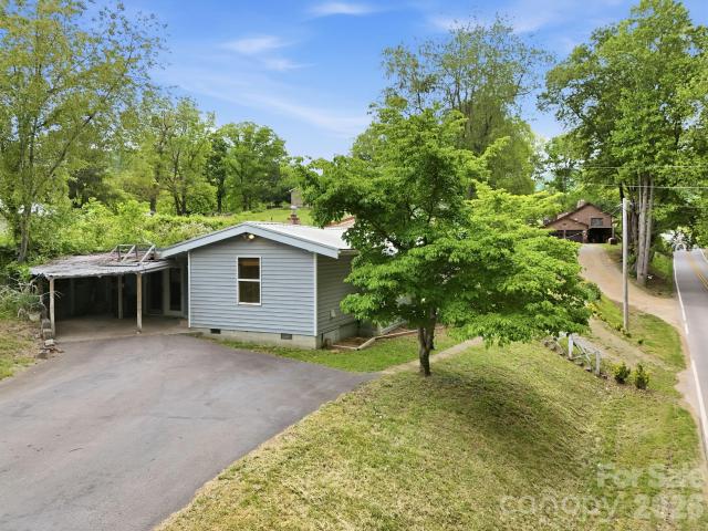 3383 Thickety Road