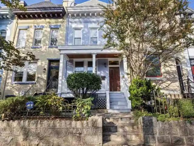 338 10th St. NE DC 1 338 10th St Ne #1