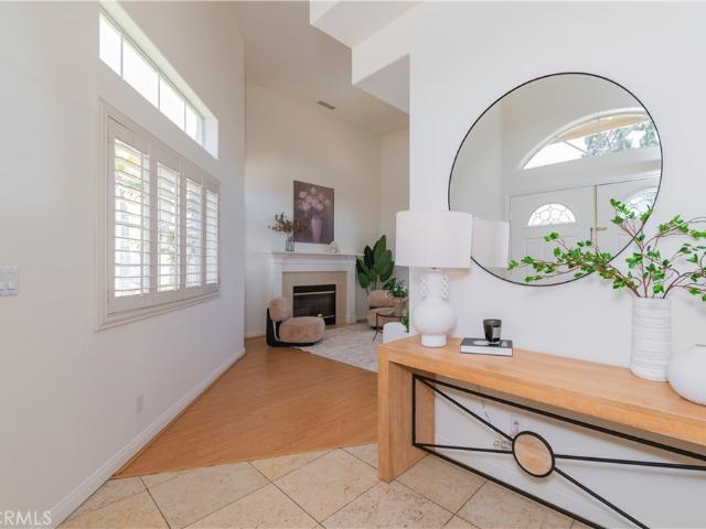 338 Calle Vista