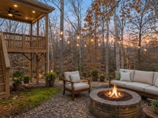 338 Chalet Cir