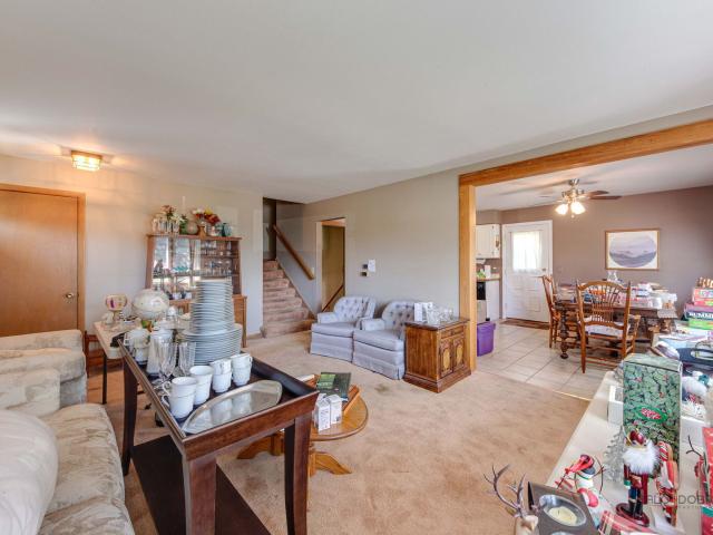 338 Ash Ave, Wood Dale, IL 60191 | MLS #12628 | Compass