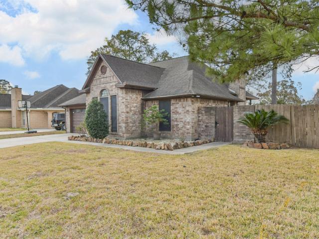 338 Grand Oaks Boulevard