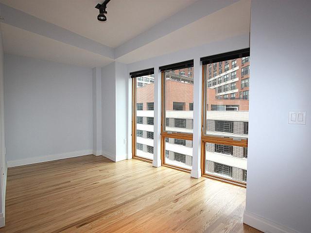 338 Grove St # 4C
