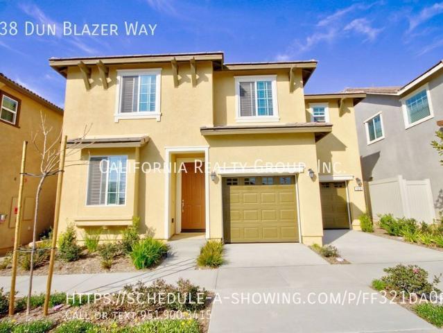 338 Dun Blazer Way, 4 beds, 2 full and 1 half baths