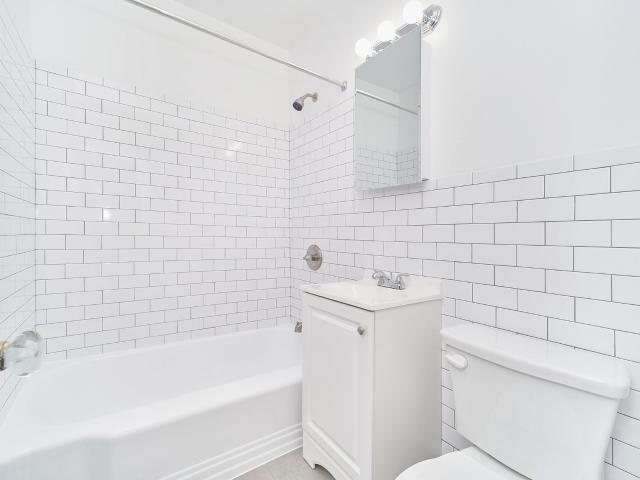 338 E 53rd Street C