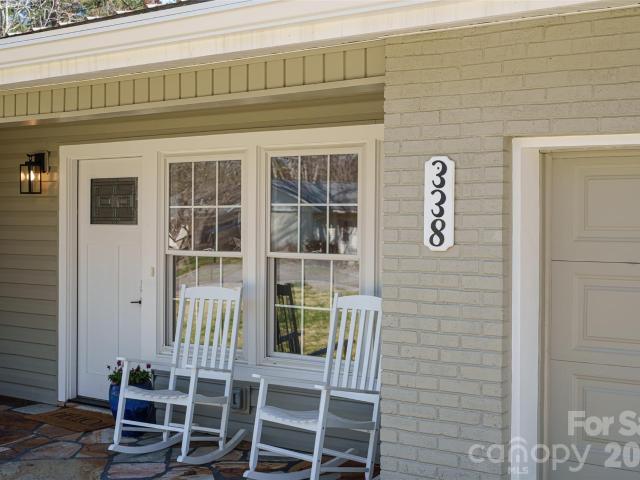 338 Hawthorne Drive