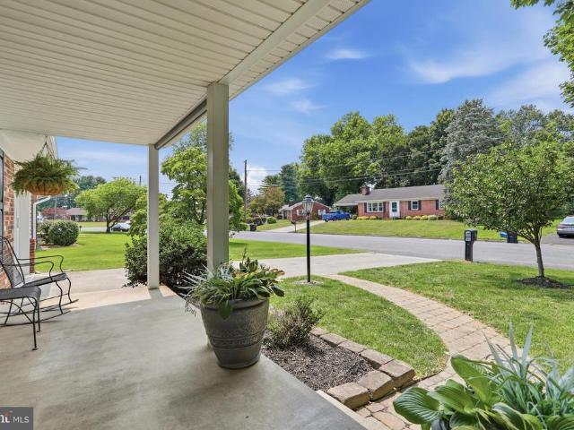 338 Lanny Drive