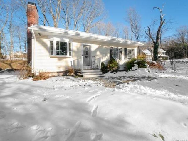 338 Margarite Rd, Middletown, CT 06457