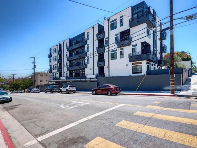 338 N Mariposa Ave 2 Bedroom Apartment for Rent at 338 N Mariposa Ave, Los Angeles, CA 90004 Wilshire Center Koreatown