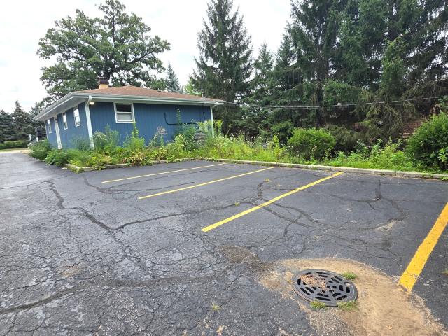 338 S County Farm Road