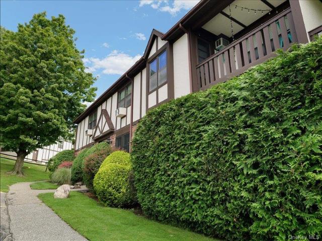 338 Sierra Vista Lane