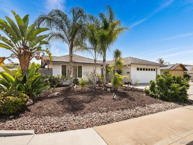 338 Spruce St, Chula Vista, CA 91911 | MLS #260008 | Compass