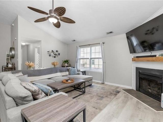 338 Summerville Ct, Virginia Beach, VA 23451