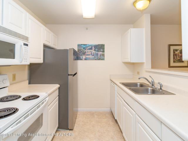 338 W Saginaw Street # 15