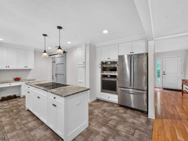 338 Woolf Rd