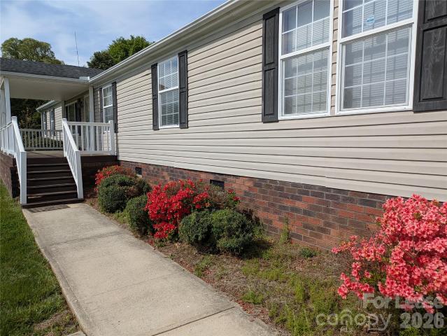 338 Weathers Creek Road