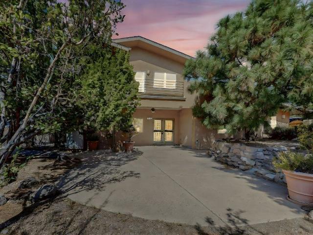 338 White Oaks Drive NE, Albuquerque, US, NM