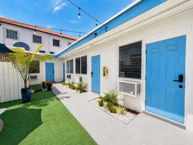 338 Van Buren Street 1 Bedroom Apartment for Rent at 338 Van Buren St #1520241P, Hollywood, FL 33019 Hollywood Beach Quadoman