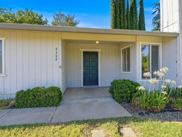 3394 Cessna Drive