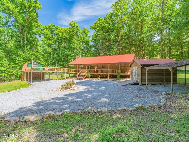 3394 Laurelwood Rd