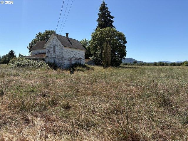 33957 Tennessee Rd, Lebanon, OR 97355