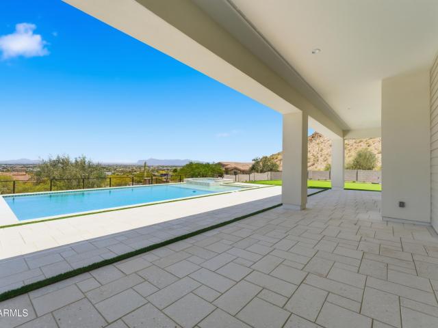 33954 N Mirage Court